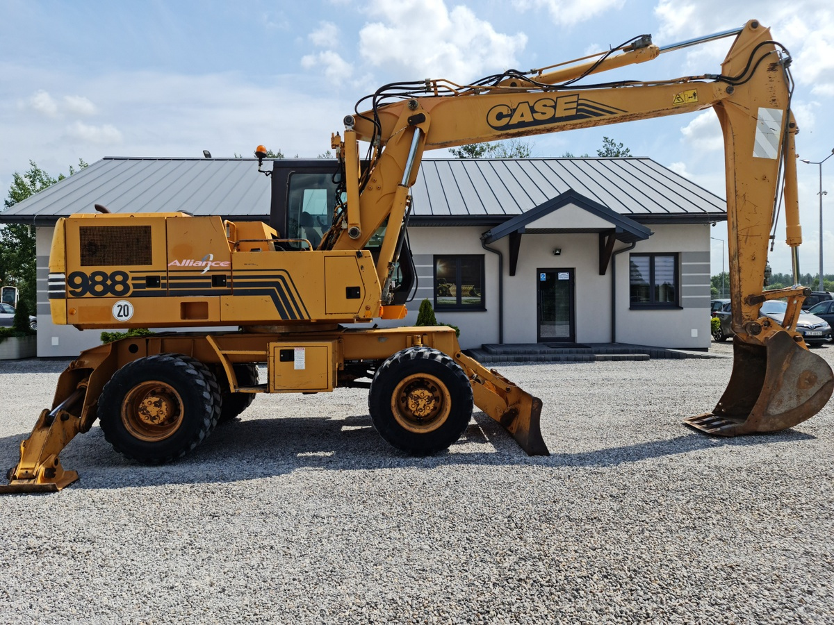 Dawid Gwóźdź - Maszyny budowlane - CASE 988P
